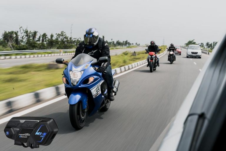 16 Essential Motorcycle Hand Signals You Should Know 2023