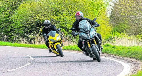 Master Motorcycle Cornering Tips: 2025 Riders Ultimate Guide