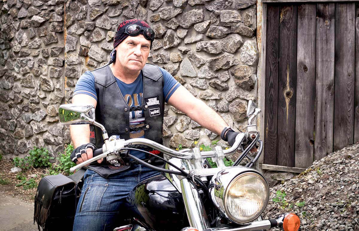 10 Dangerous Motorcycle Habits You Need to Break Now