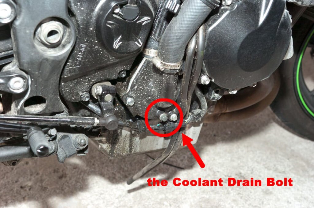 How to Change Motorcycle Coolant: A Simple DIY Guide (Save $100+)